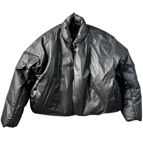 YZY x GAP | Jackets & Coats | Yzy X Gap Black Open Round Puffer Jacket ...